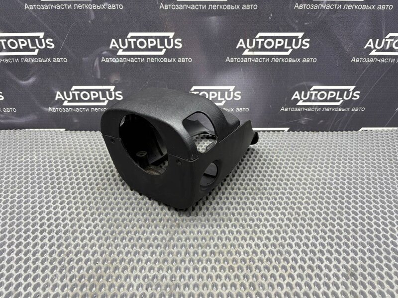 Кожух рулевой колонки