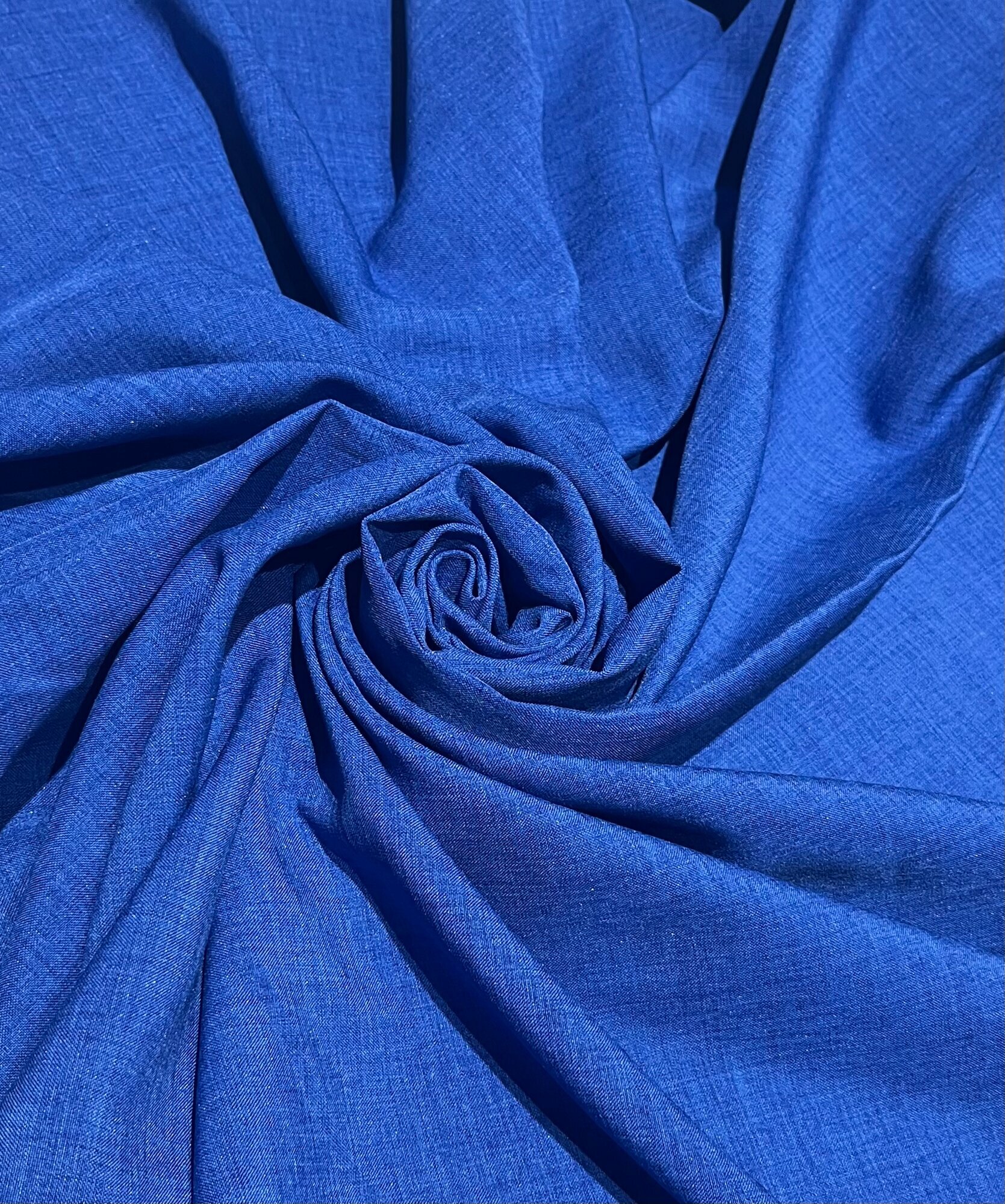 Ткань Костюмная, цвет синий электрик, плотность 240 гр, износостойкая, любой метраж кратный 1м