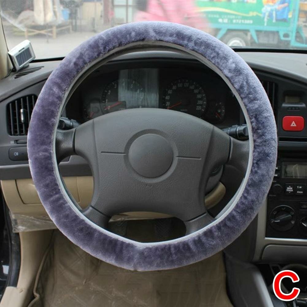 Оплётка меховая на руль автомобиля съемная, размер М 38 см, чехол на руль