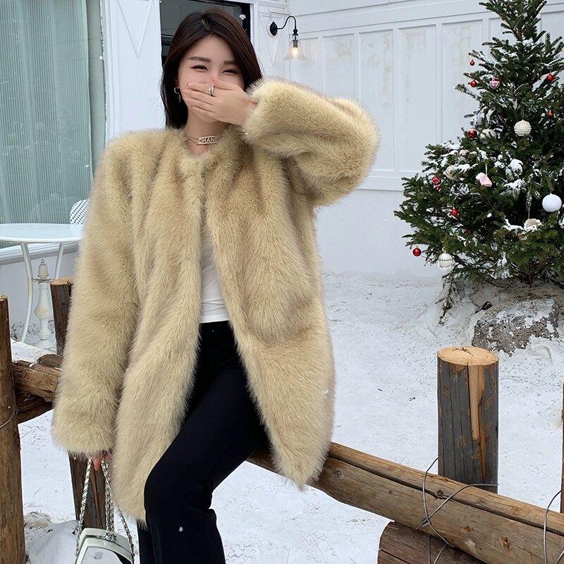 Зимняя шуба из искусственного меха лисы средней длины 2025 года. Меховая шуба с круглым вырезом. Экологически чистый мех. Утолщенная норковая бархатная шуба.