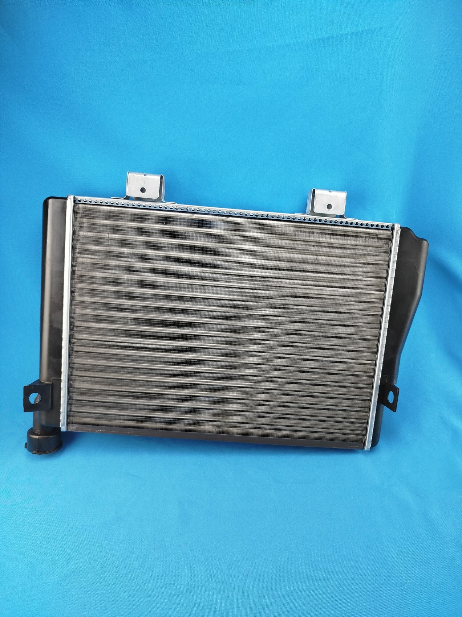 Радиатор "прамо" для а/м ВАЗ 2106