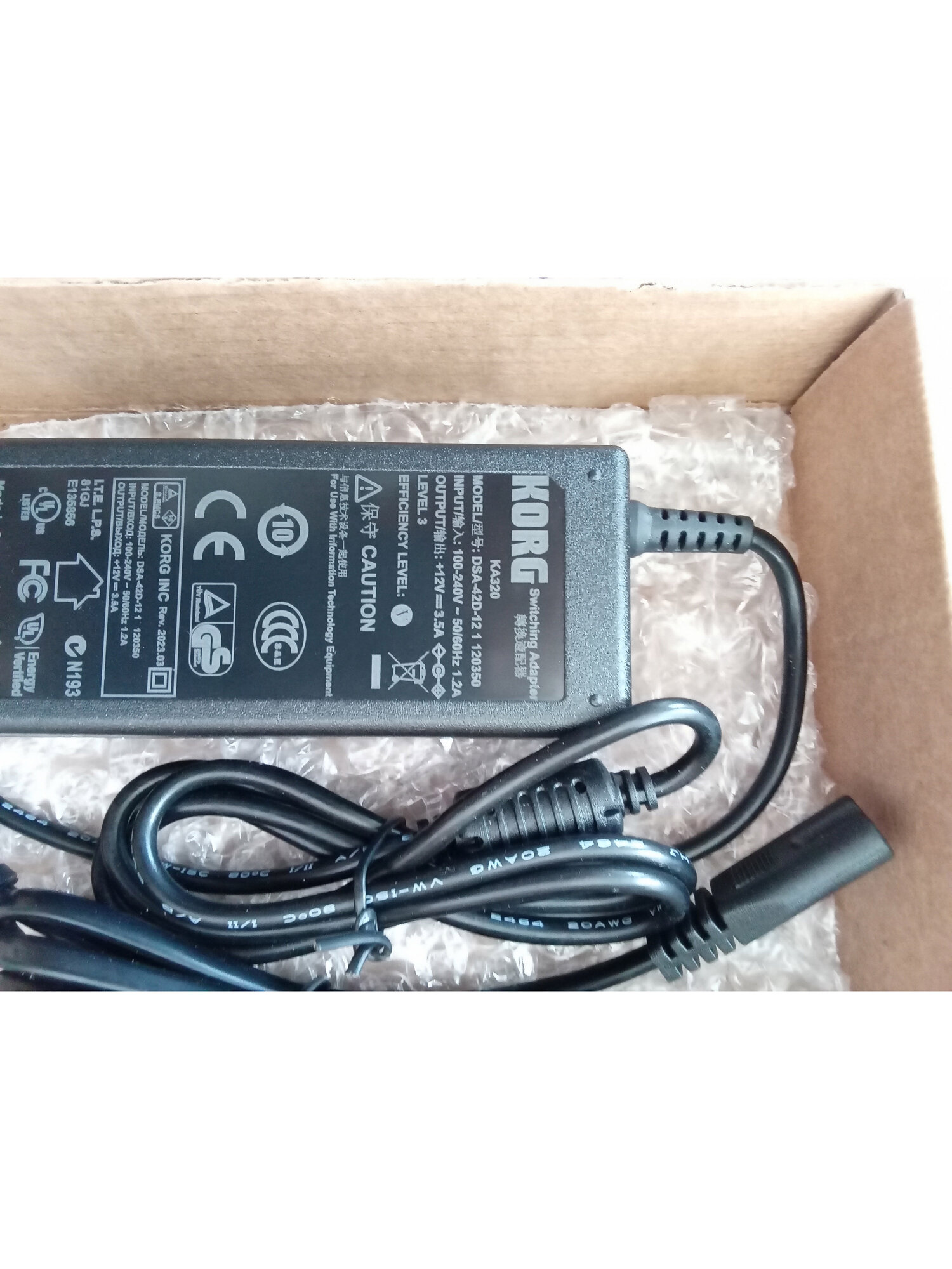 Блок питания Korg KA320 / DSA-42D-12 1 120350 (адаптер 12V 3.5A)