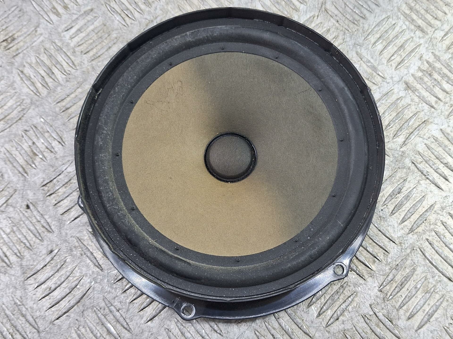 Динамик двери передней левой Skoda Octavia 2 рест. 2011 1Z0035411N