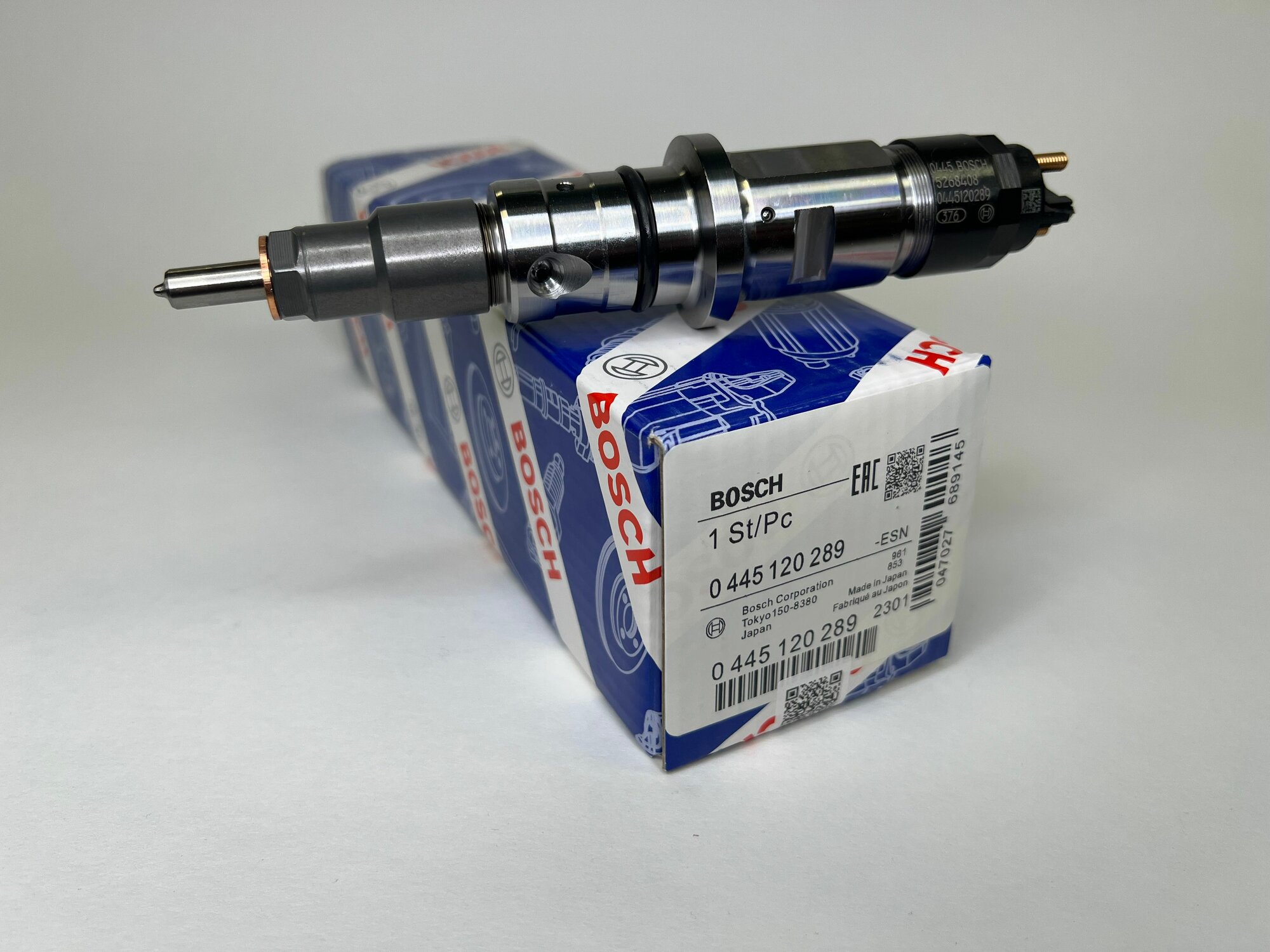 Форсунка топливная Bosch 0445120289