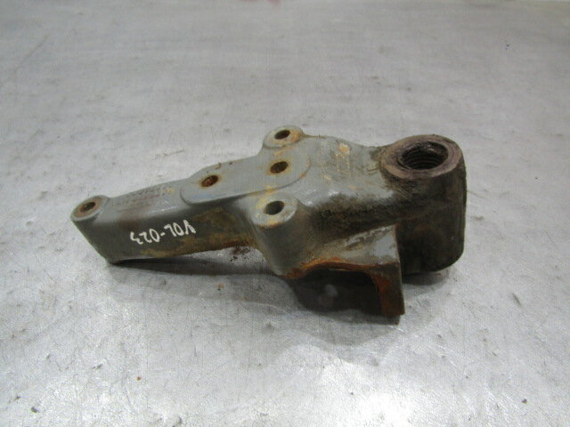 Кронштейн передней рессоры задний Volvo FM, FH