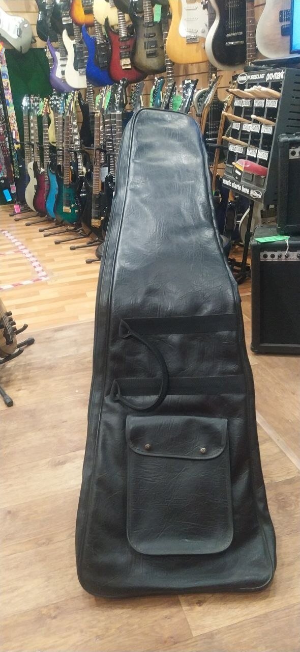 Б/У Чехол для бас-гитары кожаный