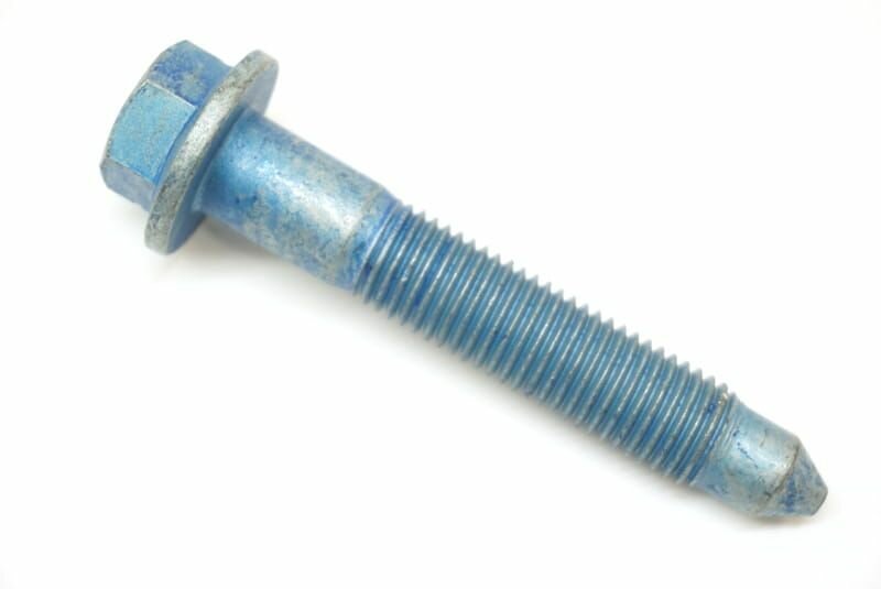 VOLVO 31262234 Болт подрамника