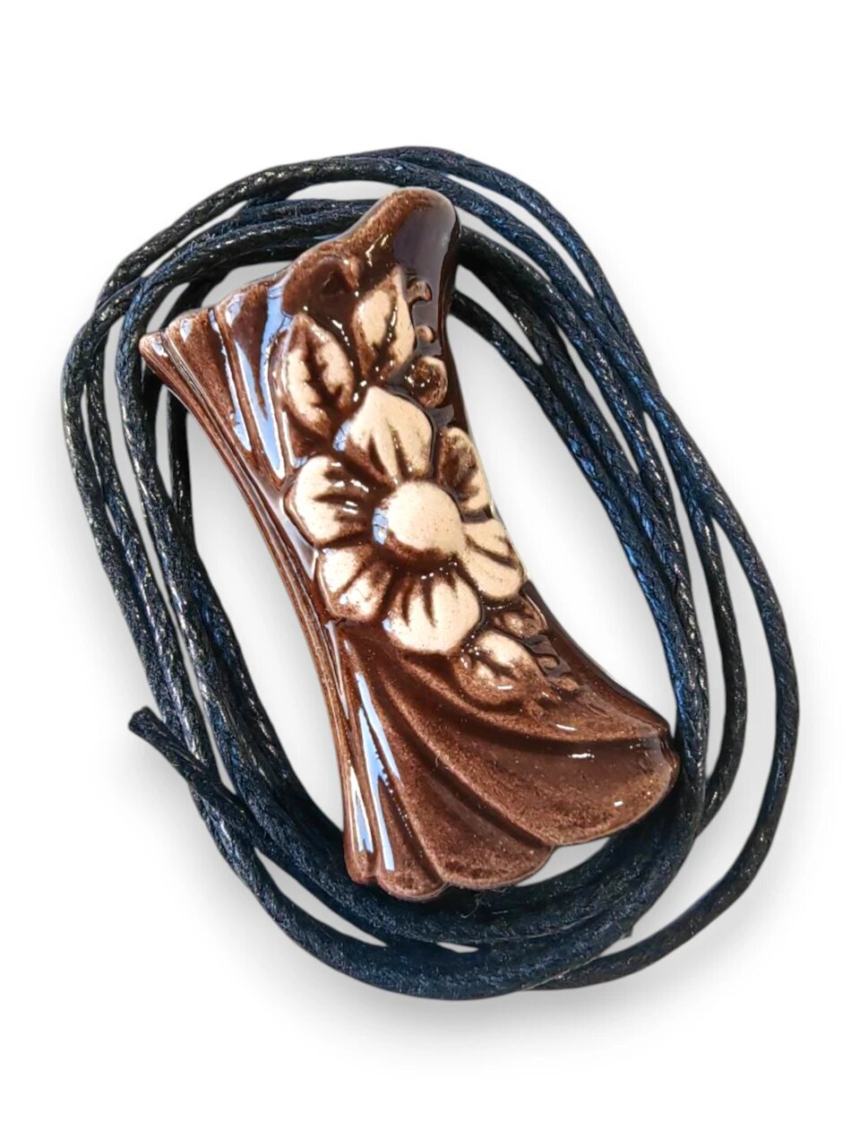 Аромакулон А23 керамический со шнурком цветок, тёмно-коричневый, 1 шт.