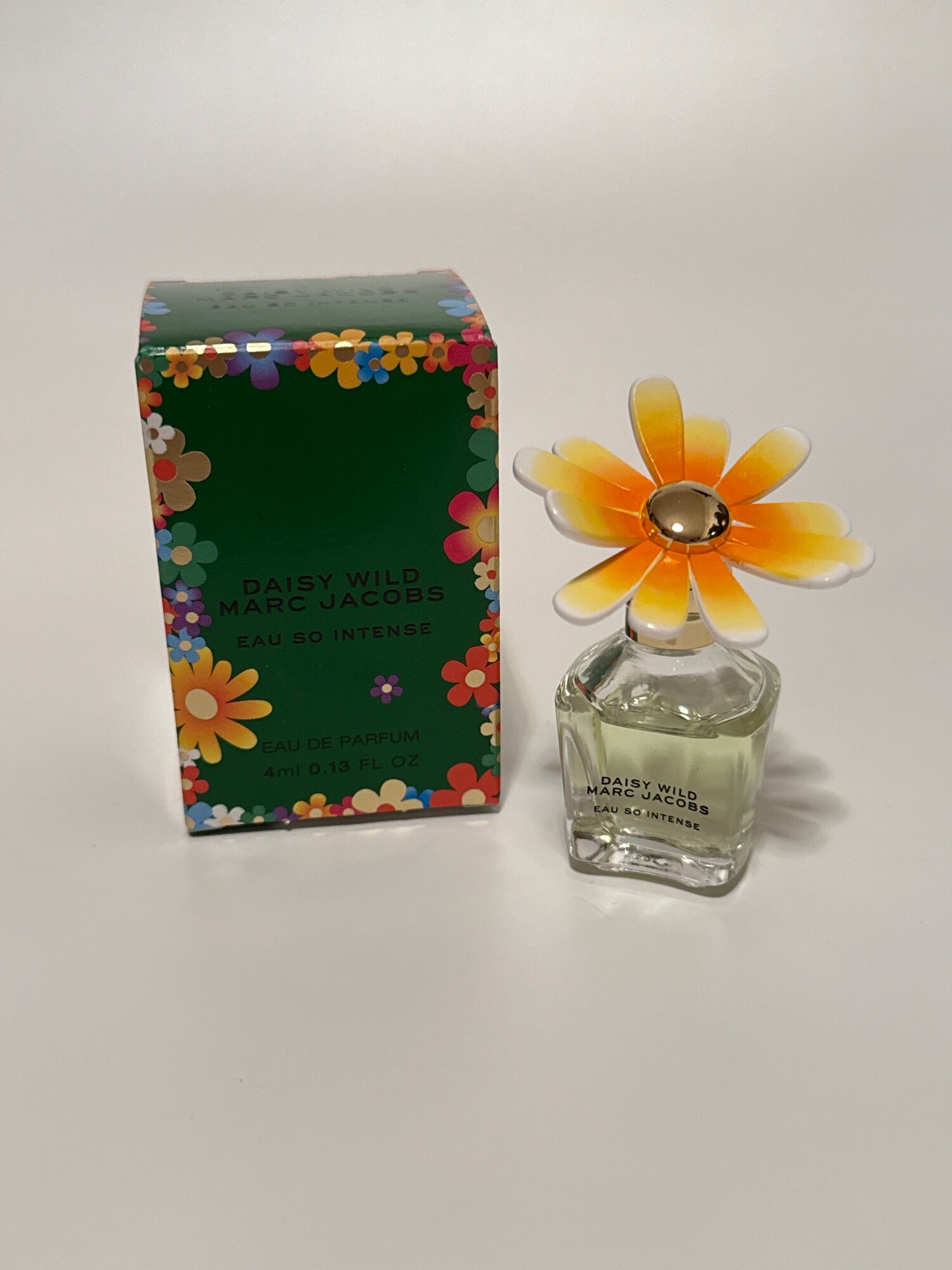 Marc Jacobs Daisy Wild EAU SO Intense женская парфюмерная вода, 4 мл Миниатюра