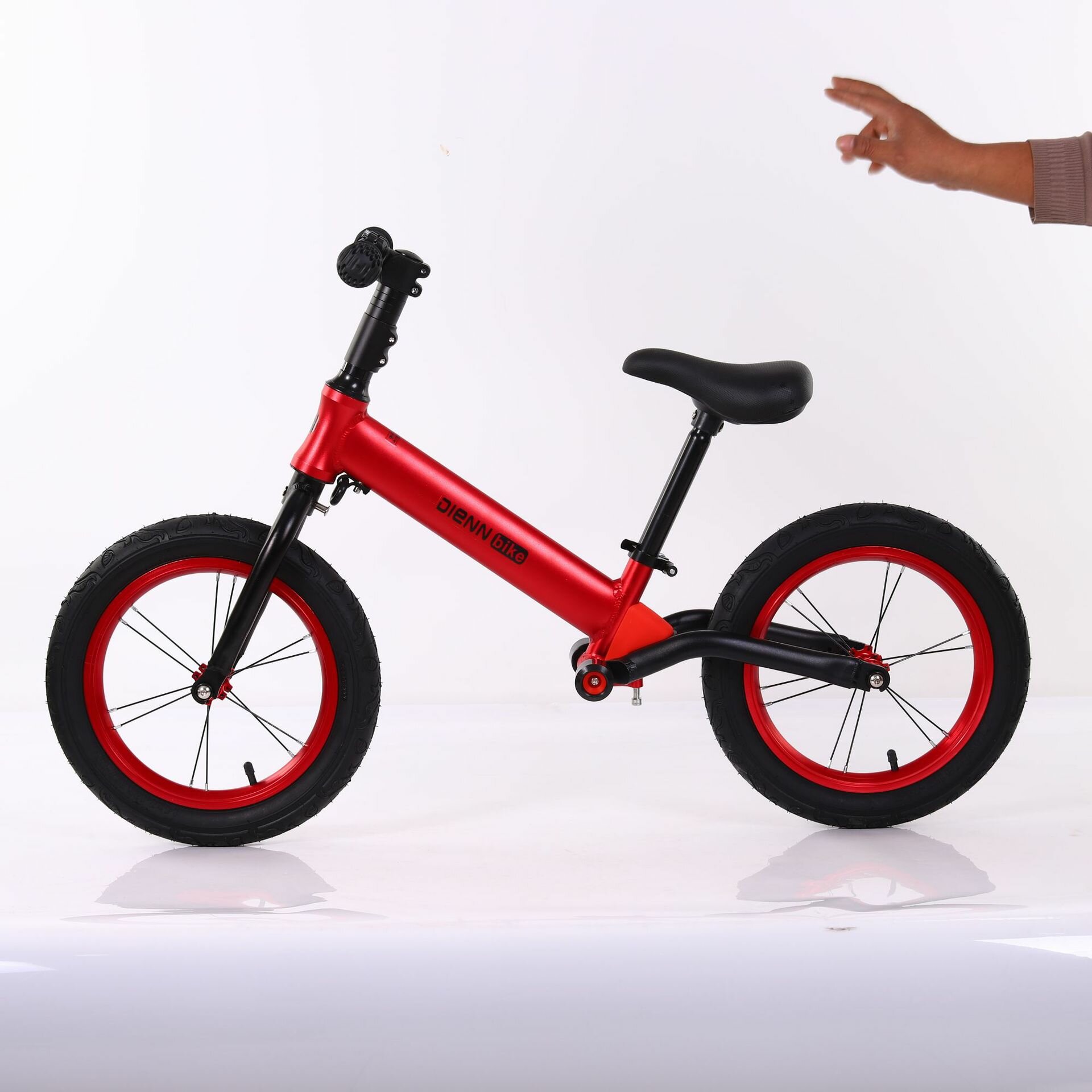 Алюминиевый балансировочный велосипед 12inch года, детский балансировочный велосипед, скользящий двухколесный велосипед без педалей, игрушечный велосипед, горячая распродажа за рубежом