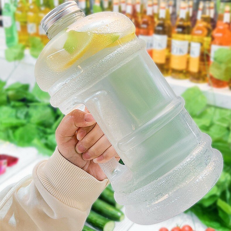 ⭐Большая пластиковая бутылка для воды для мужчин и женщин, портативная большая бутылка, популярная фитнес-спортивная специальная бутылка Ton Ton⭐