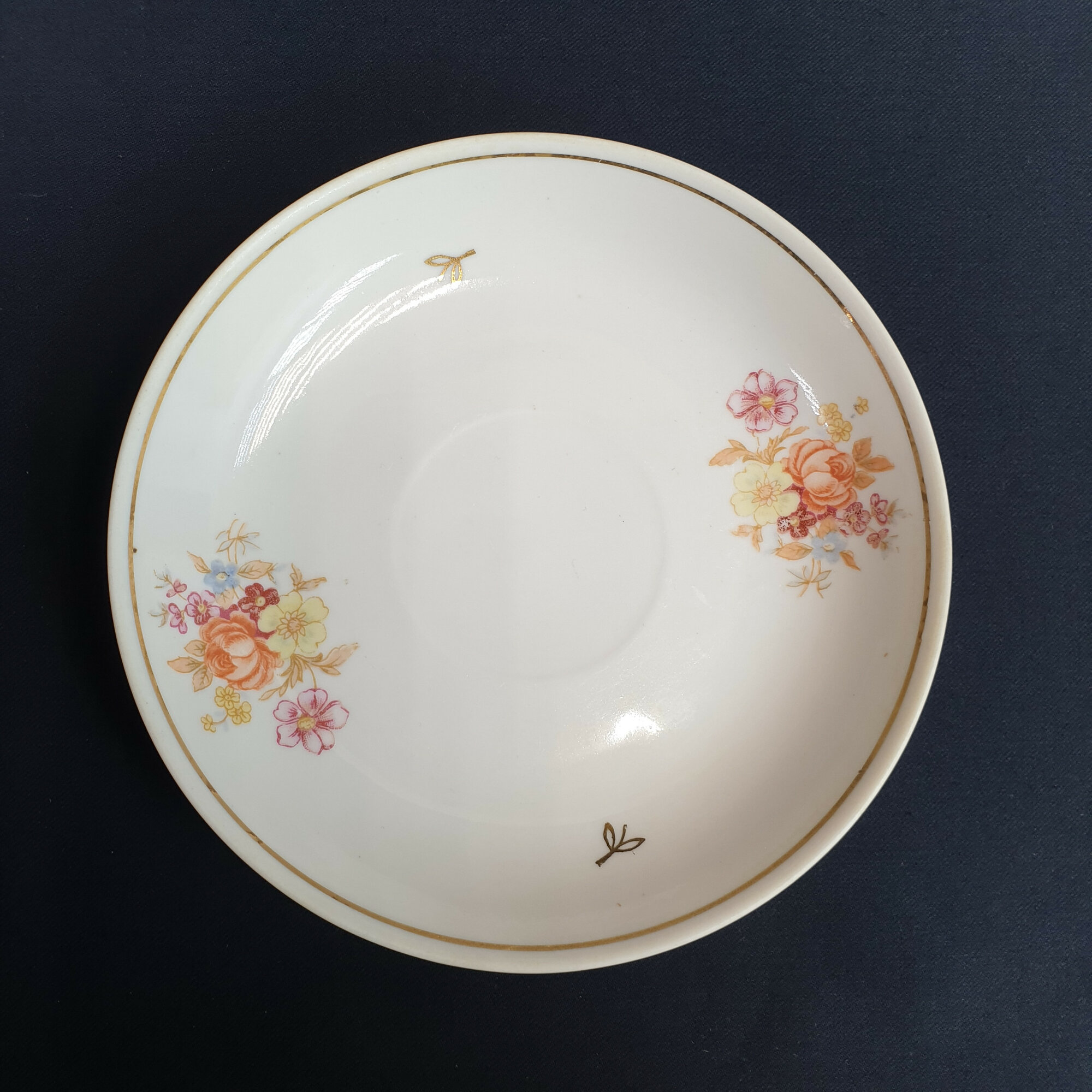 Блюдце Дулево, фарфор деколь позолота 15 см, винтаж СССР