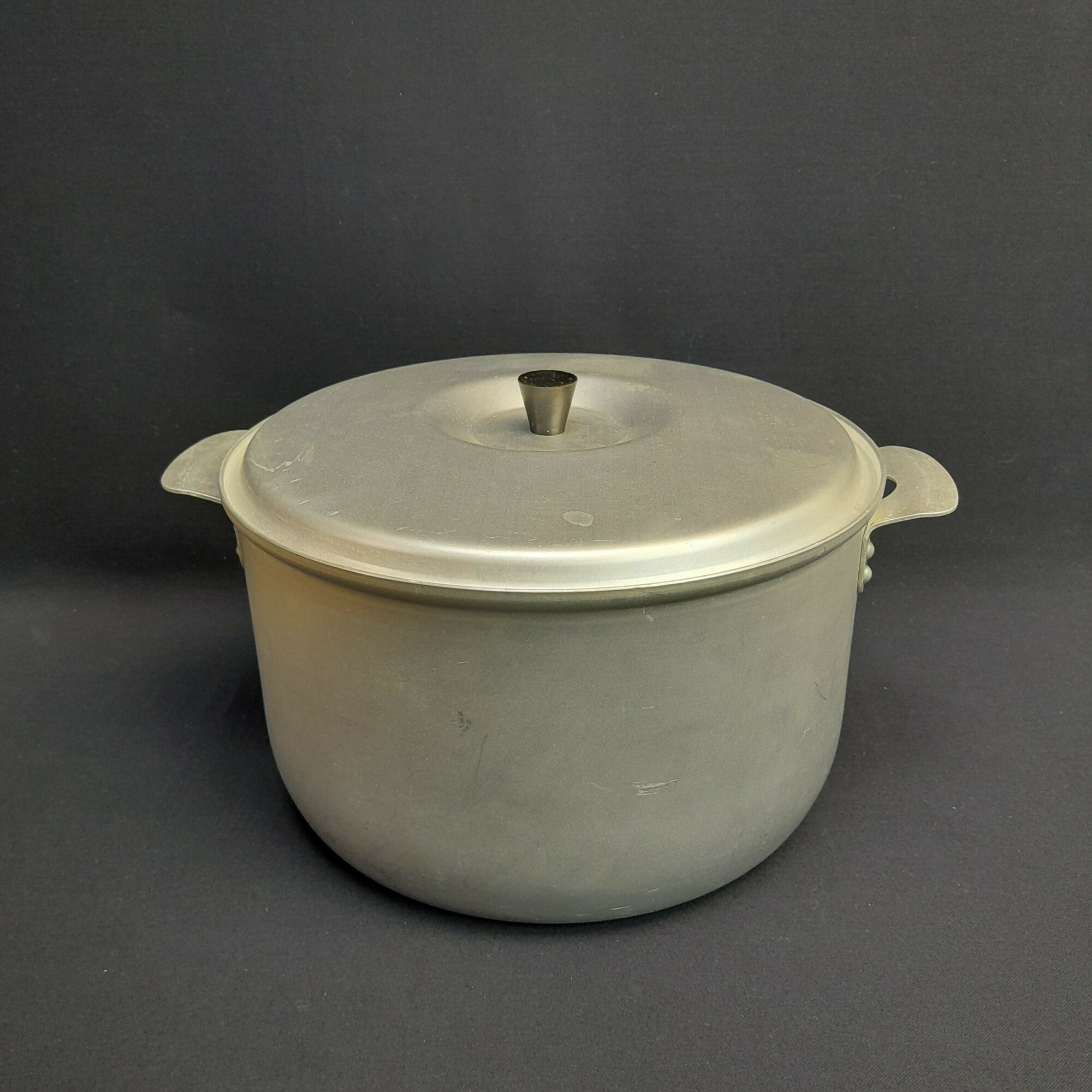 Алюминиевая кастрюля 6 литров. Винтаж СССР