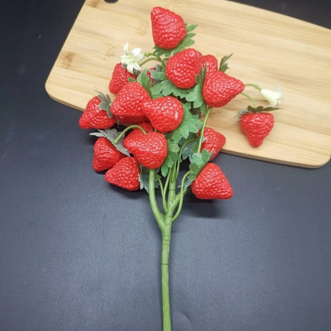 Искусственные ветки клубники для декора Красный, red