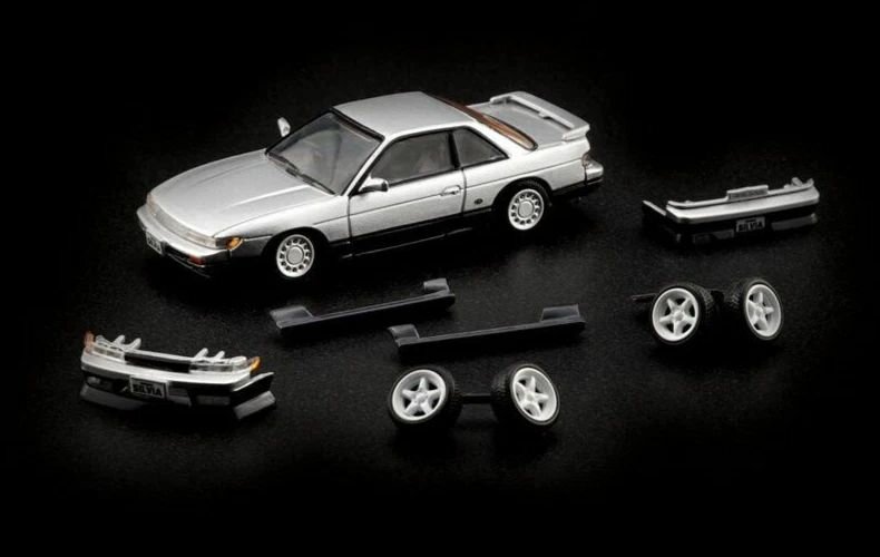 Машинка BM Creations Nissan Silvia S13 - Silver/Grey - LHD 1:64 Diecast Car