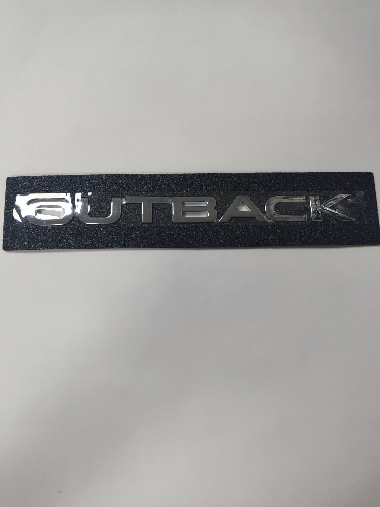 Шильдик Subaru Outback, для багажника и кузова, самоклеющийся, хром, 22 см