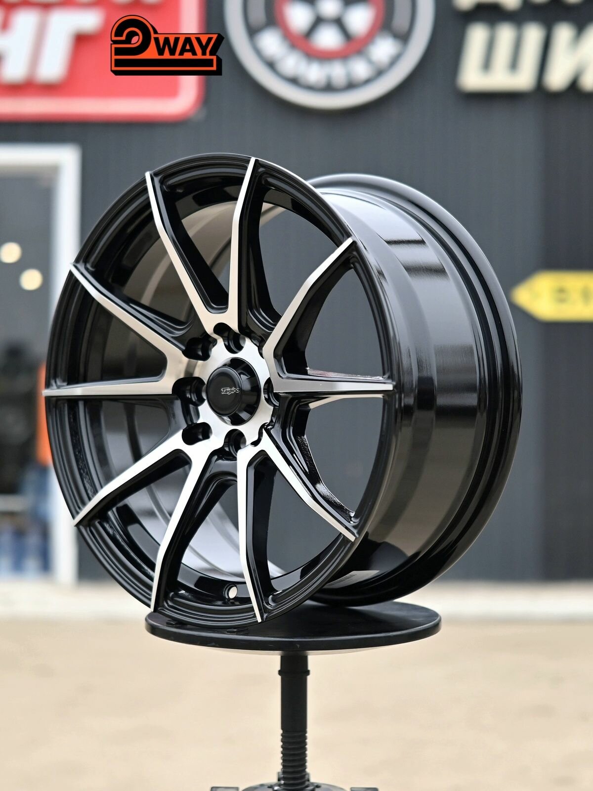 Диск Taigiro "Spider", R16, литые, чёрные, с фразированными спицами