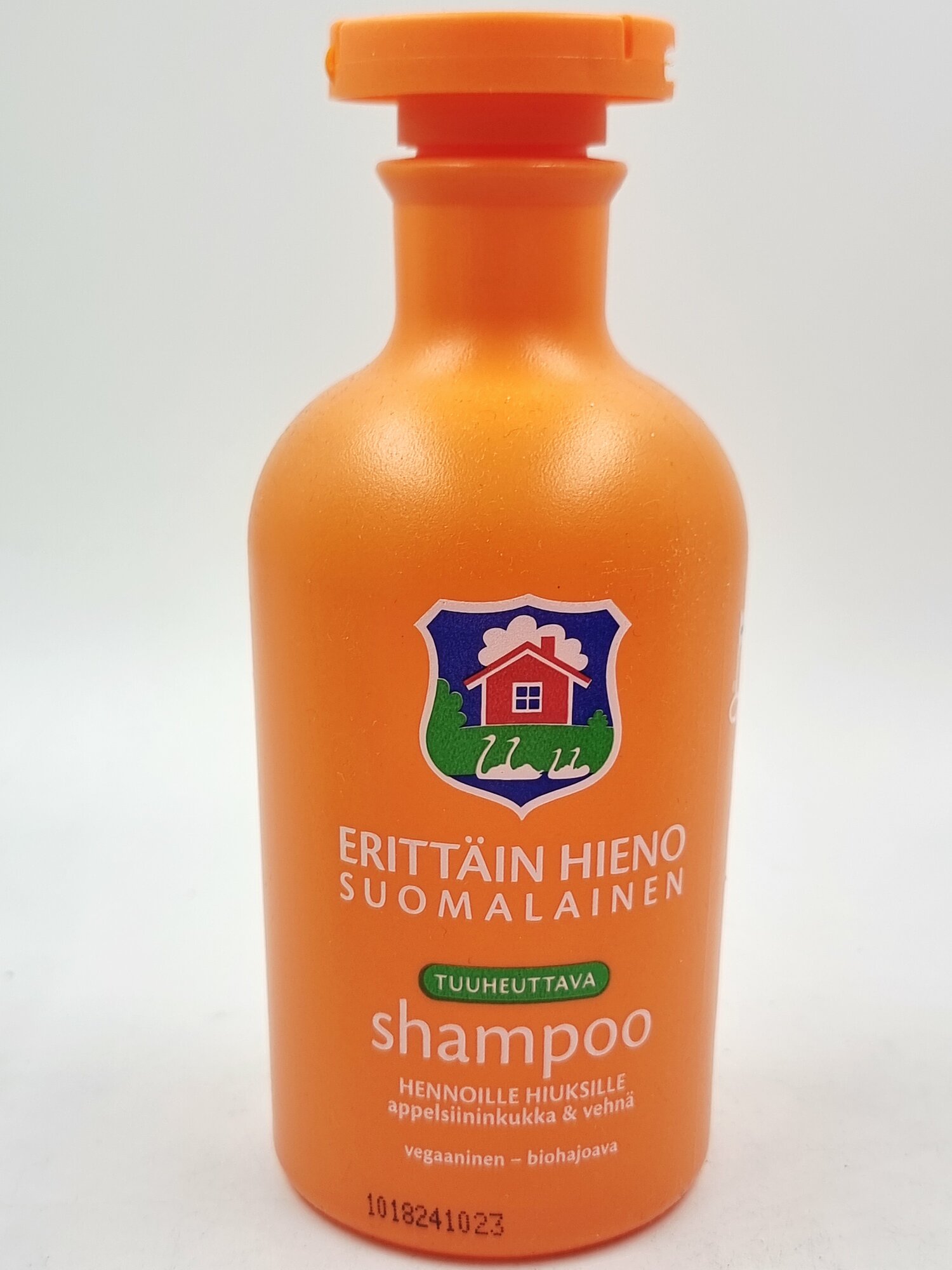 Erittain Hieno шампунь цитрусовый EHS для густоты тонких волос 300 мл (Из Финляндии)