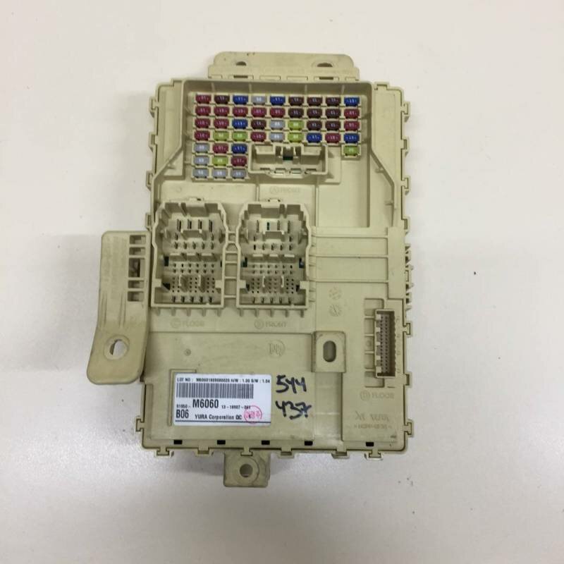 Блок предохранителей Kia Cerato BD 2018-2022