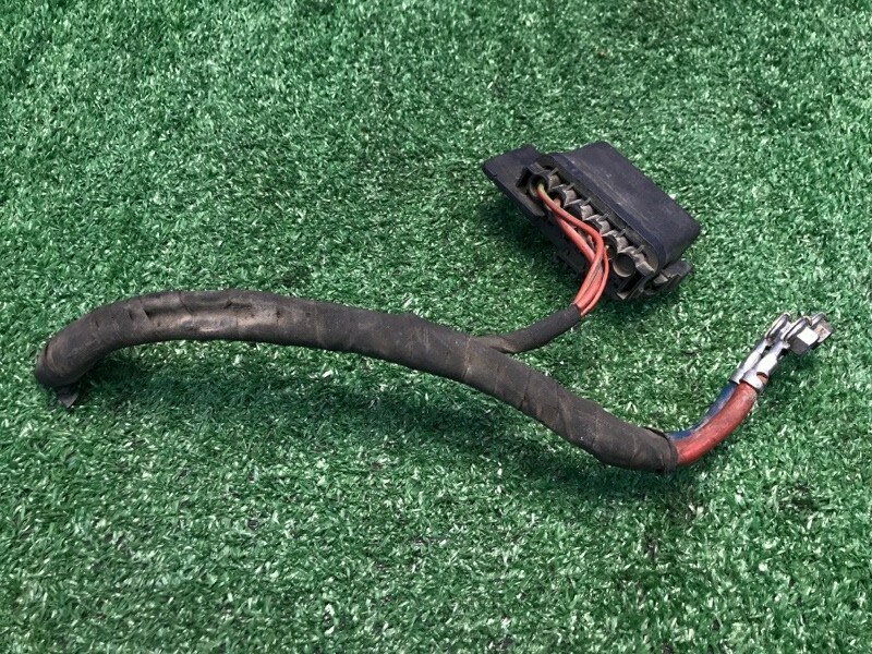 Блок предохранителей Volkswagen Polo HB 1.2 2011 6R0937617