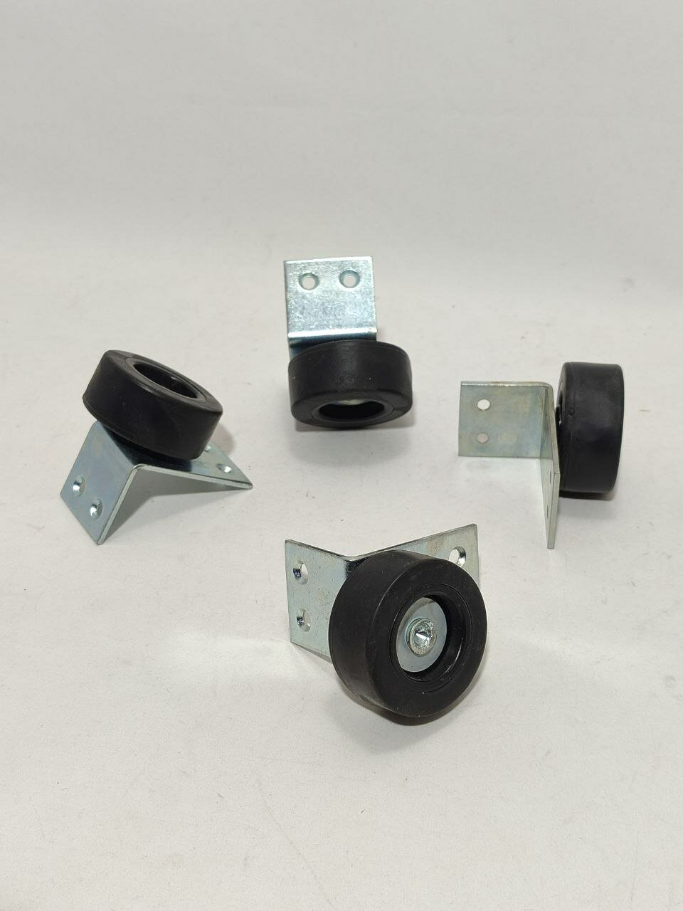 Колесо для мебели, ролик для дивана выдвижного 4 штуки