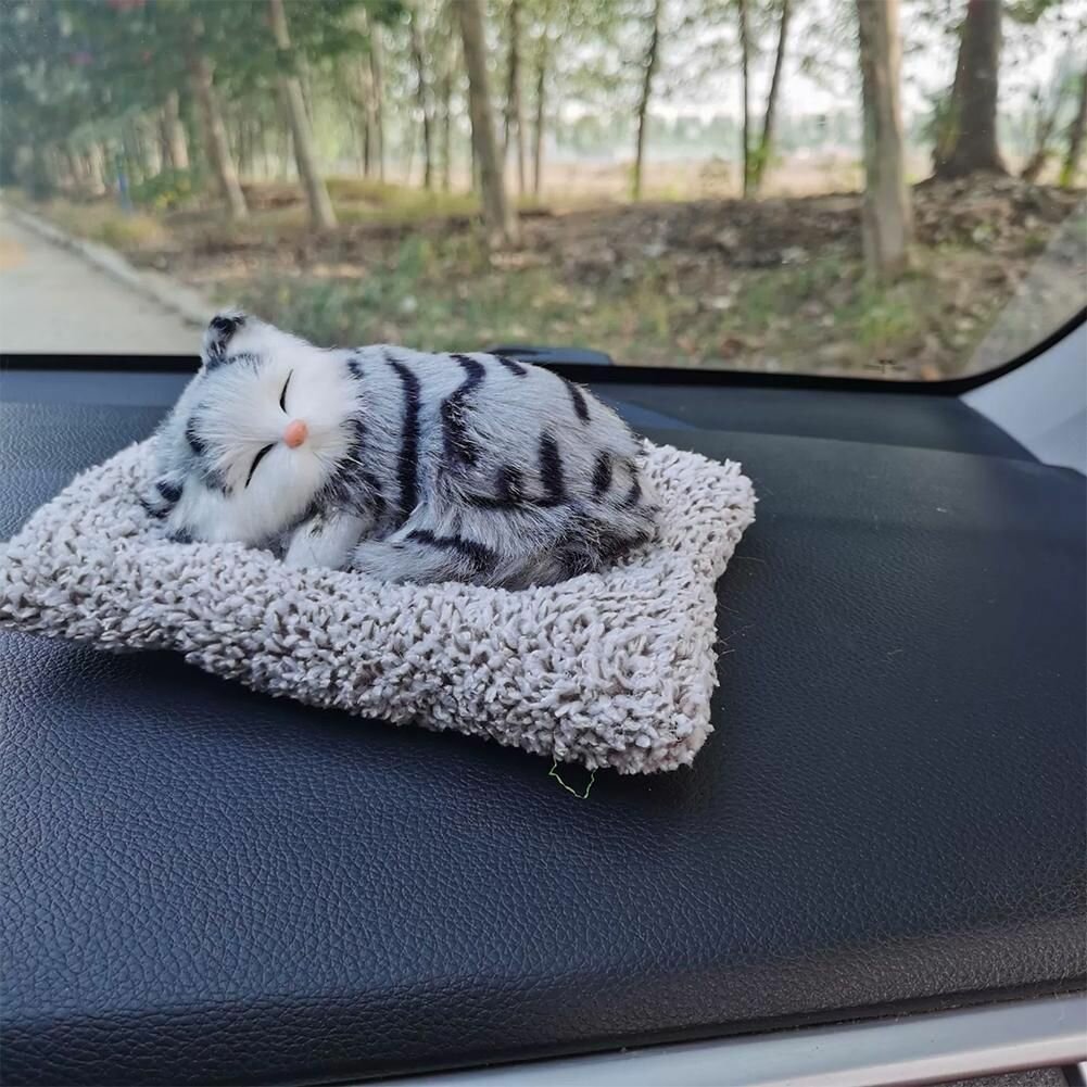 Мягкая игрушка кошка в машину на панель авто