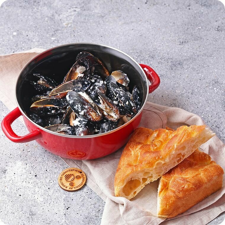 Мидии чилийские в соусе Горгонзола в двух створках Деликатеска 500г