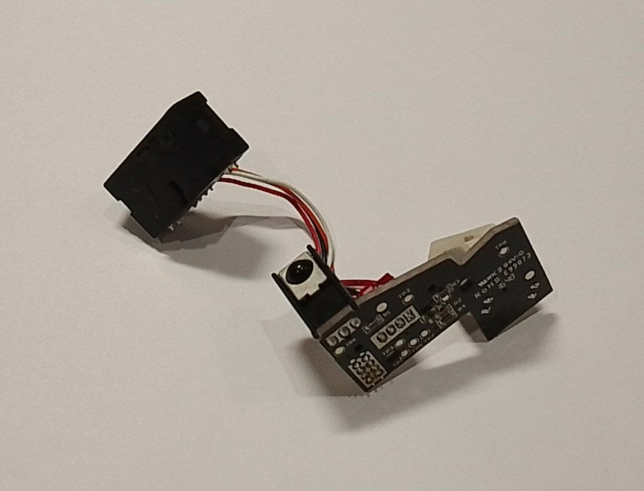 Боковой ИК датчик столкновения переднего бампера (WK 2 94V-0 E99873 RoHS) + датчик падения (высоты) робота пылесоса IILIFE Robotic Vacuum Cleaner (V7s Pro)