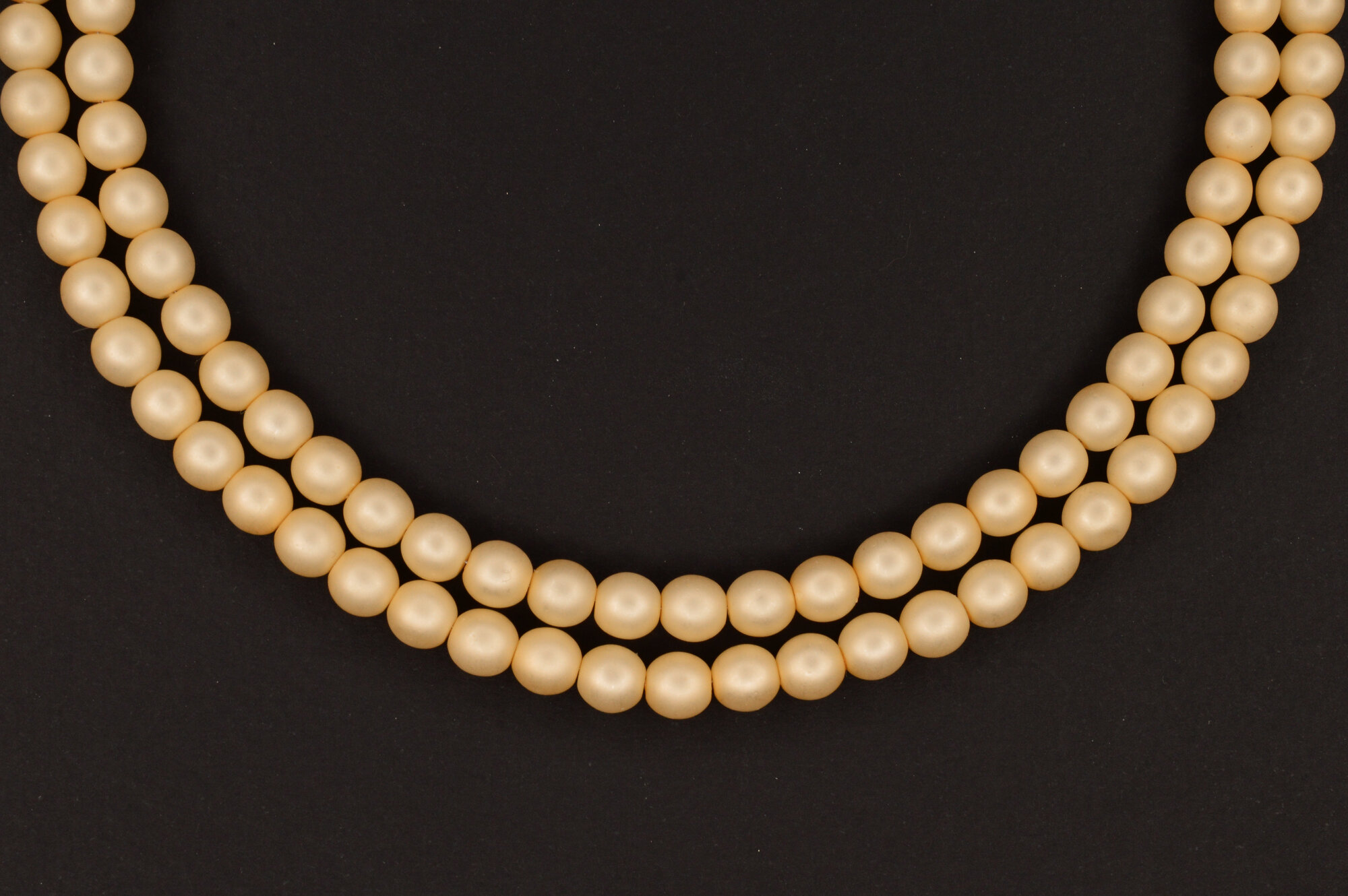 Жемчуг Preciosa, цвет 70113 матовый молочный, 4мм, 10шт