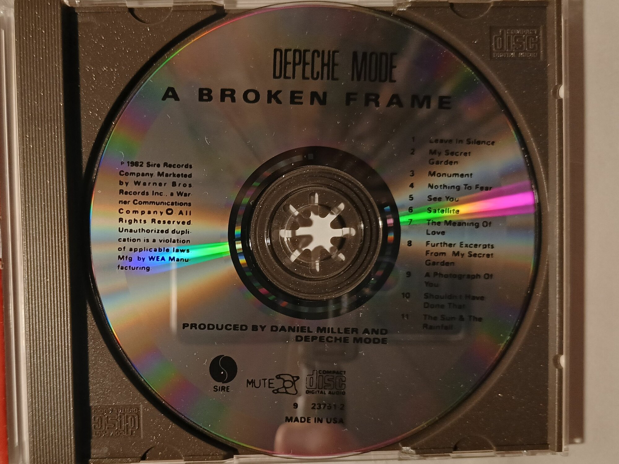 Depeche Mode - A Broken Frame (1CD-Аудио, Russia, VG/VG) — фото 1