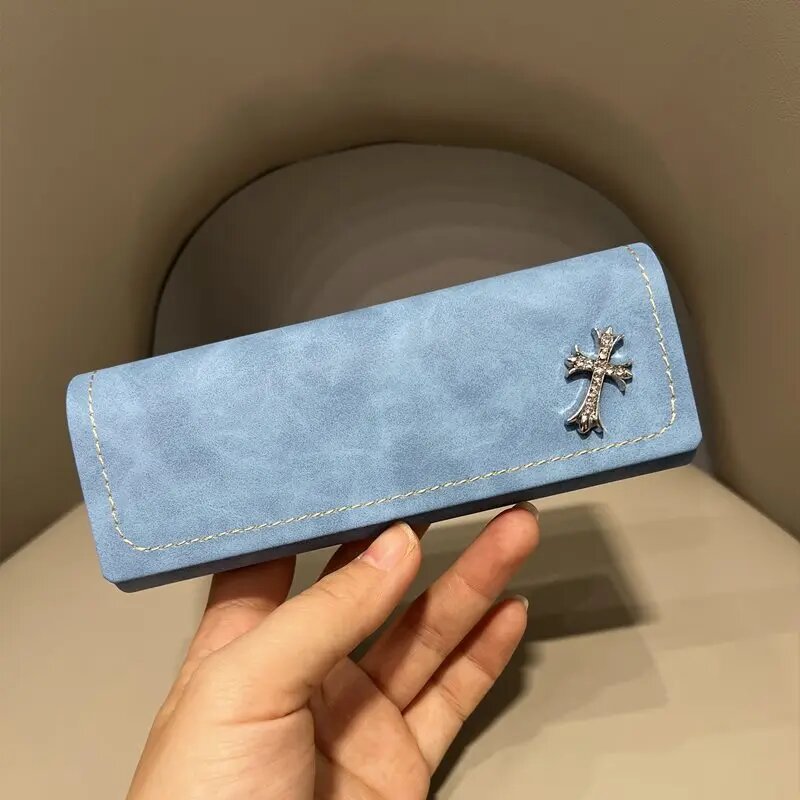 Чехол для очков из искусственной кожи с бриллиантами, портативный чехол для солнцезащитных очков, коробка для хранения очков для близорукости и пресбиопии, сумка для очков с защитой от давления