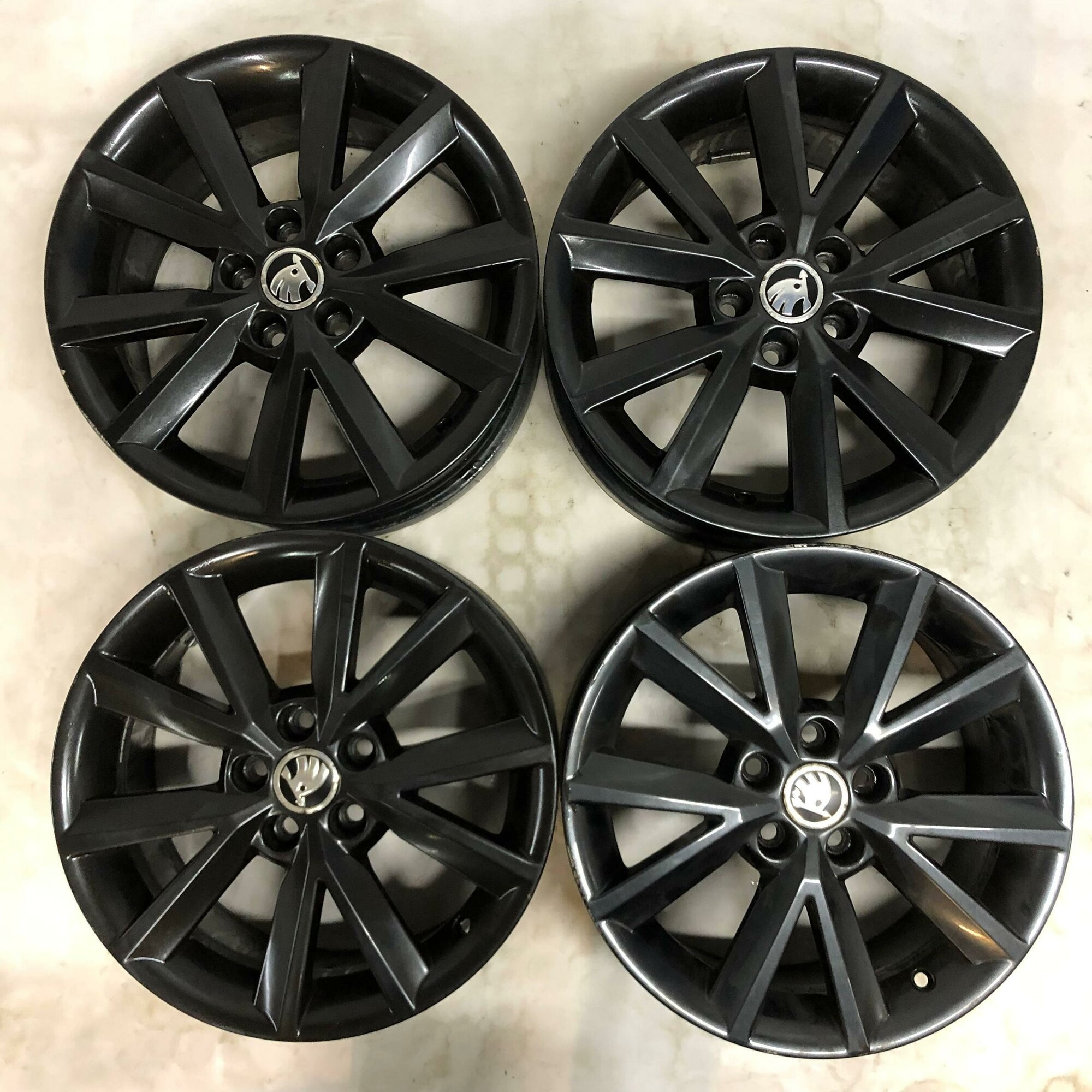 Колесные диски Skoda 16x7 PCD 5x100 D57.1 ET46 (оригинал)