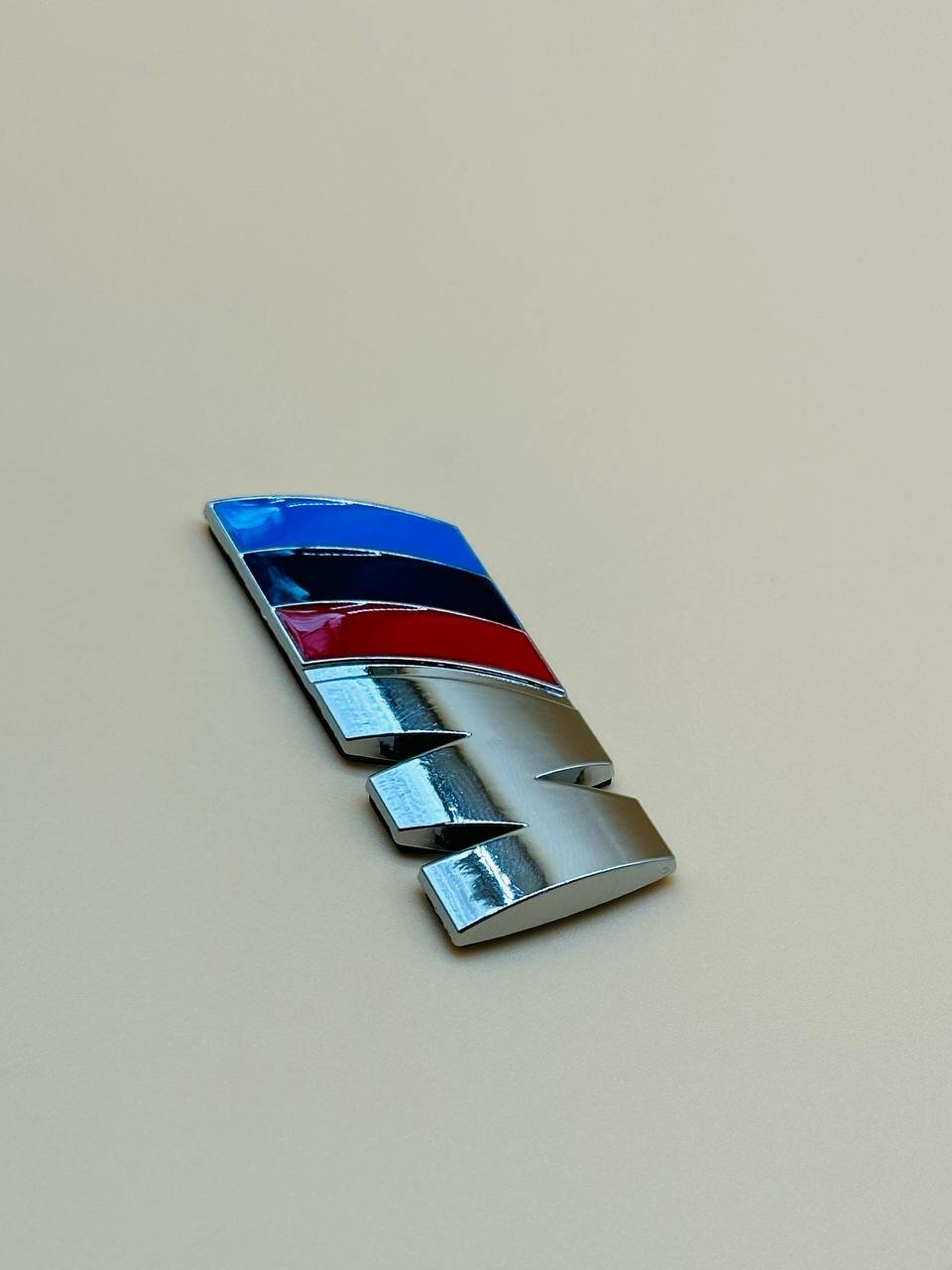 Наклейка Надпись буква М на БМВ BMW Хром 5.5см