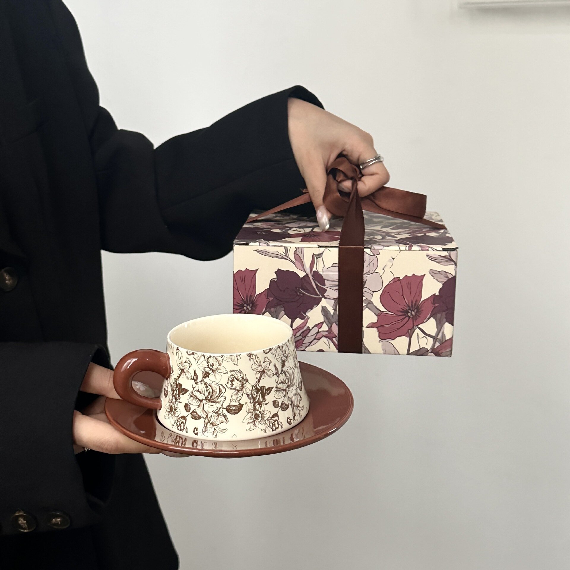 Элитные сувениры для девушек, лучших подруг, подружек невесты, маленькие подарки, свадебные кофейные чашки и блюдца, ежегодные встречи компании, открытия мероприятий