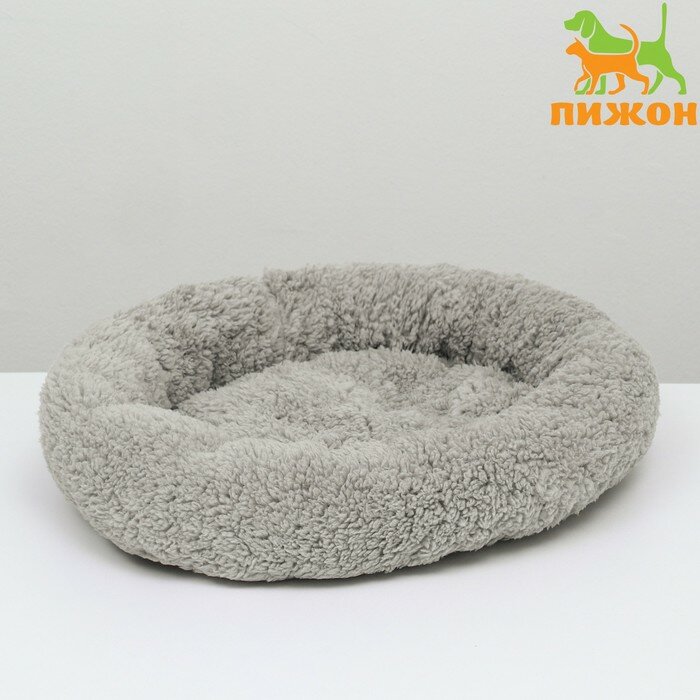 Лежанка для щенков и котят «Уют», 38×32×11, мягкий мех, серая