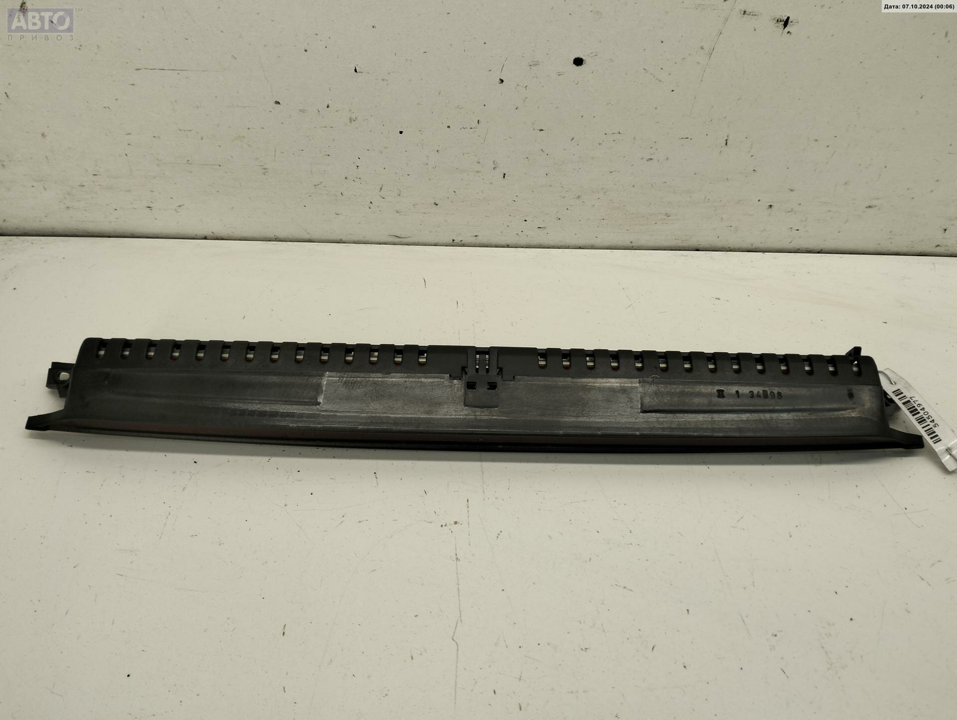 Фонарь стоп-сигнал Volkswagen Golf-4