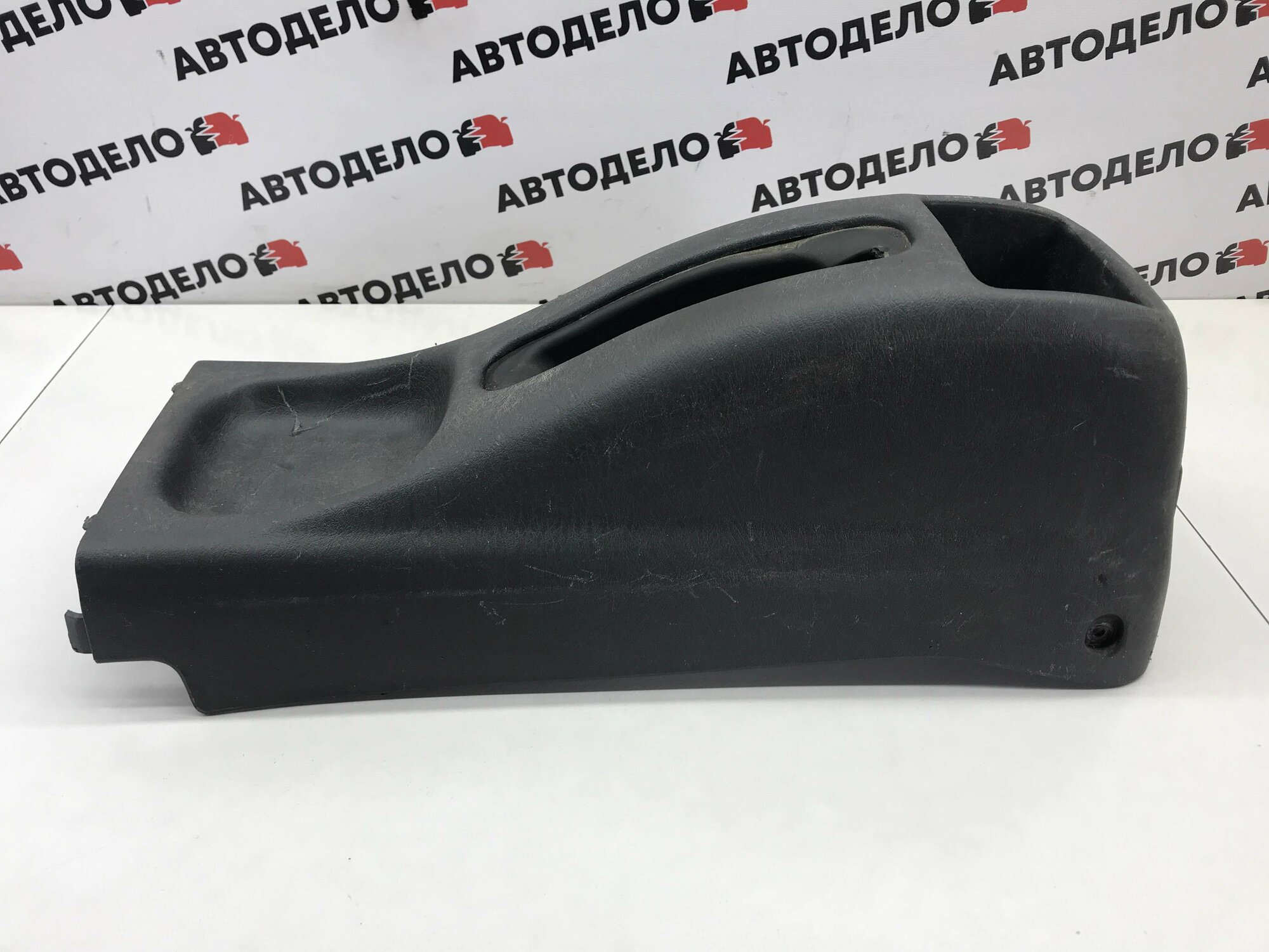 Кожух ручника Daihatsu Gran Move 2000 г.в