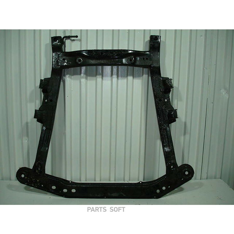 Подрамник ПЕР (МЕТ) от официального дистрибьютора, RENAULT, артикул 544013322R