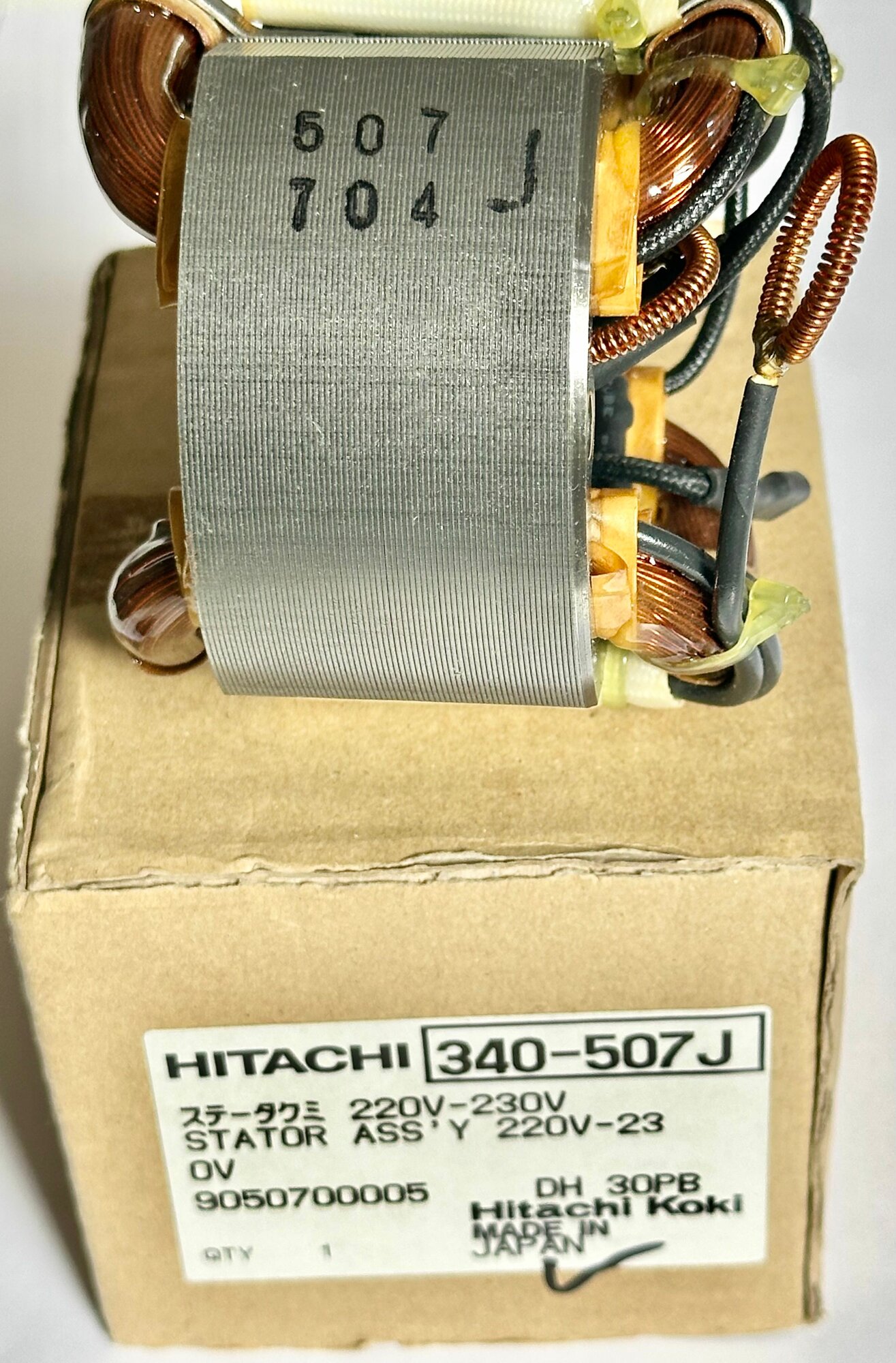 Статор 220V-230V (оригинал) для перфоратора Hitachi DH 30PB/ DH 30PC. Пр-во Япония. Артикул 340-507J