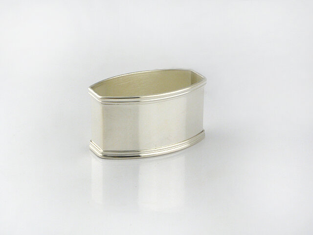 Кольцо для салфеток из серебра, АргентА, без вставки, вес - 30.2 гр.