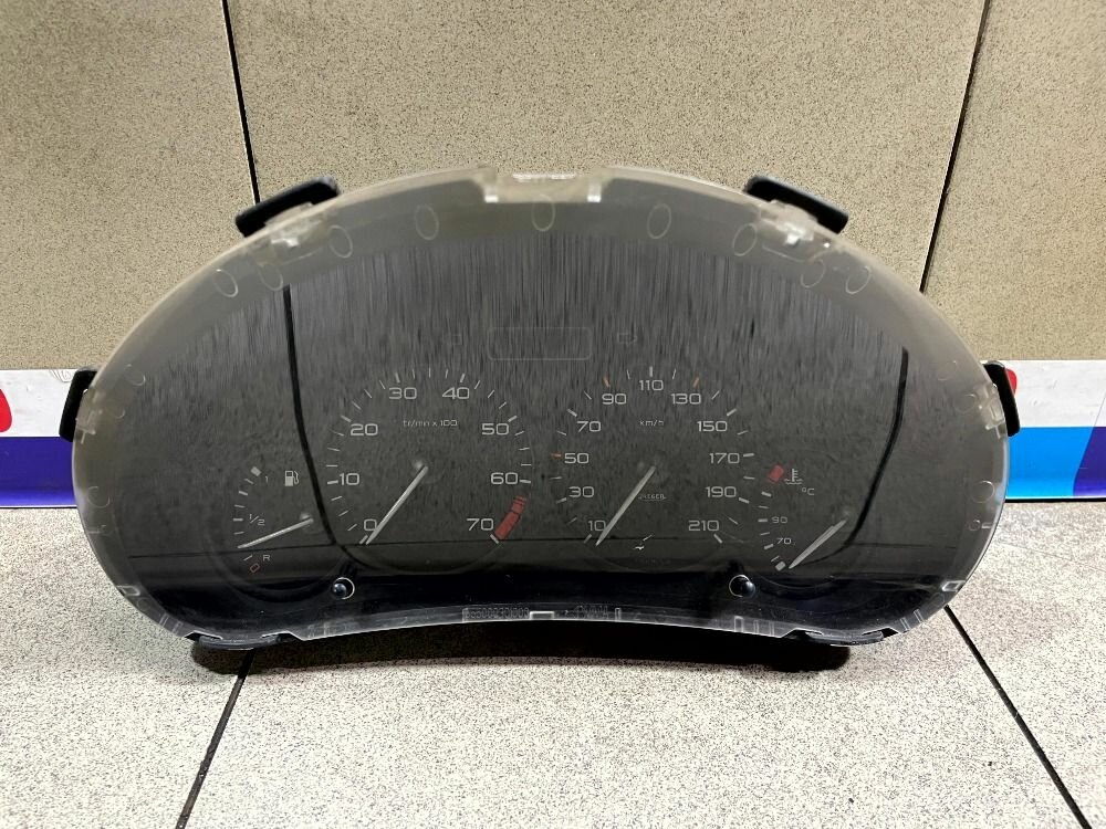 Панель приборов Peugeot 206 9645096180