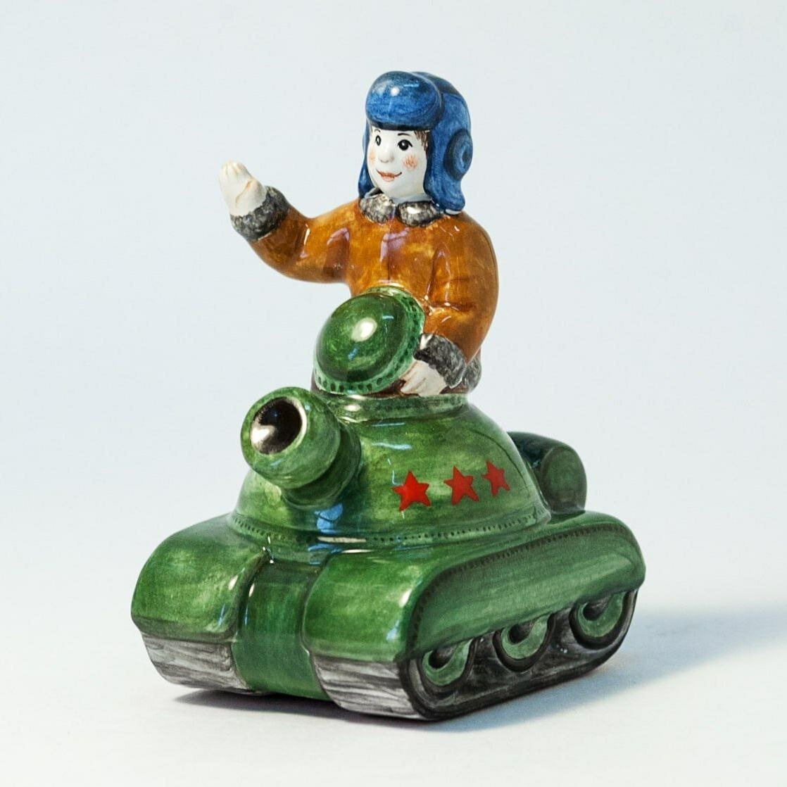 Статуэтка Танкист