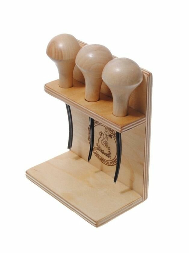 Набор базовый для линогравюры в стенде из 3 Лин (0,5 4 71) Татьянка