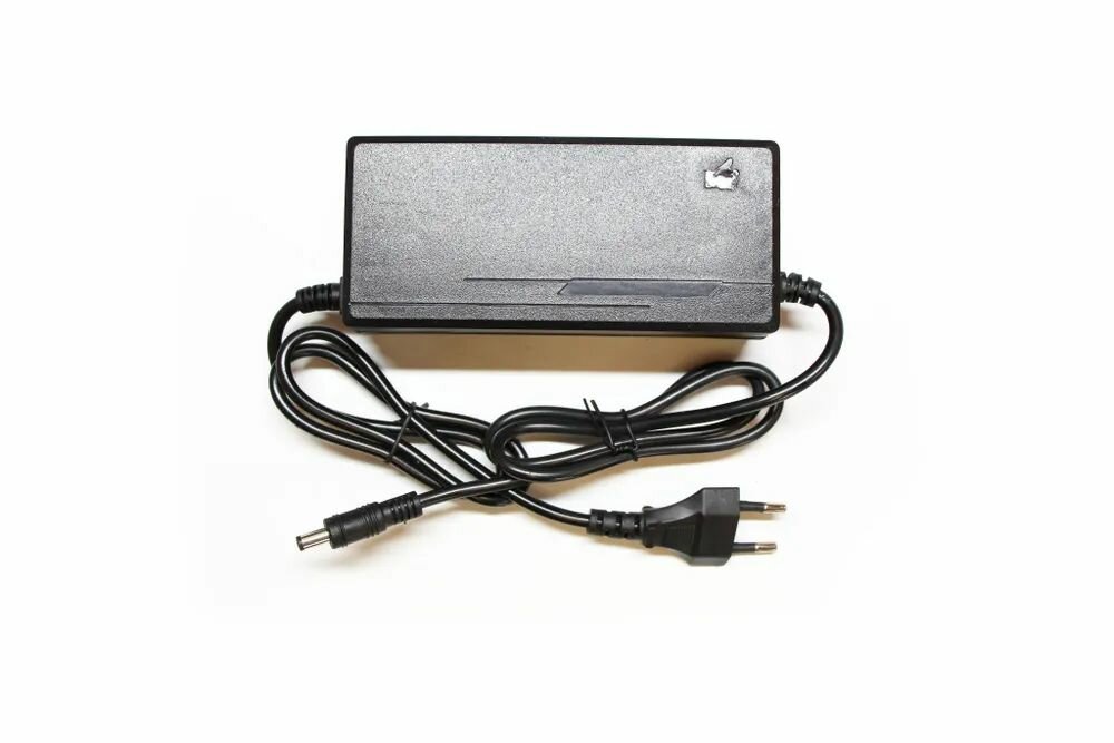 Зарядное устройство 54.6v (48v) 3A c кулером DC 2.1 для электросамокатов