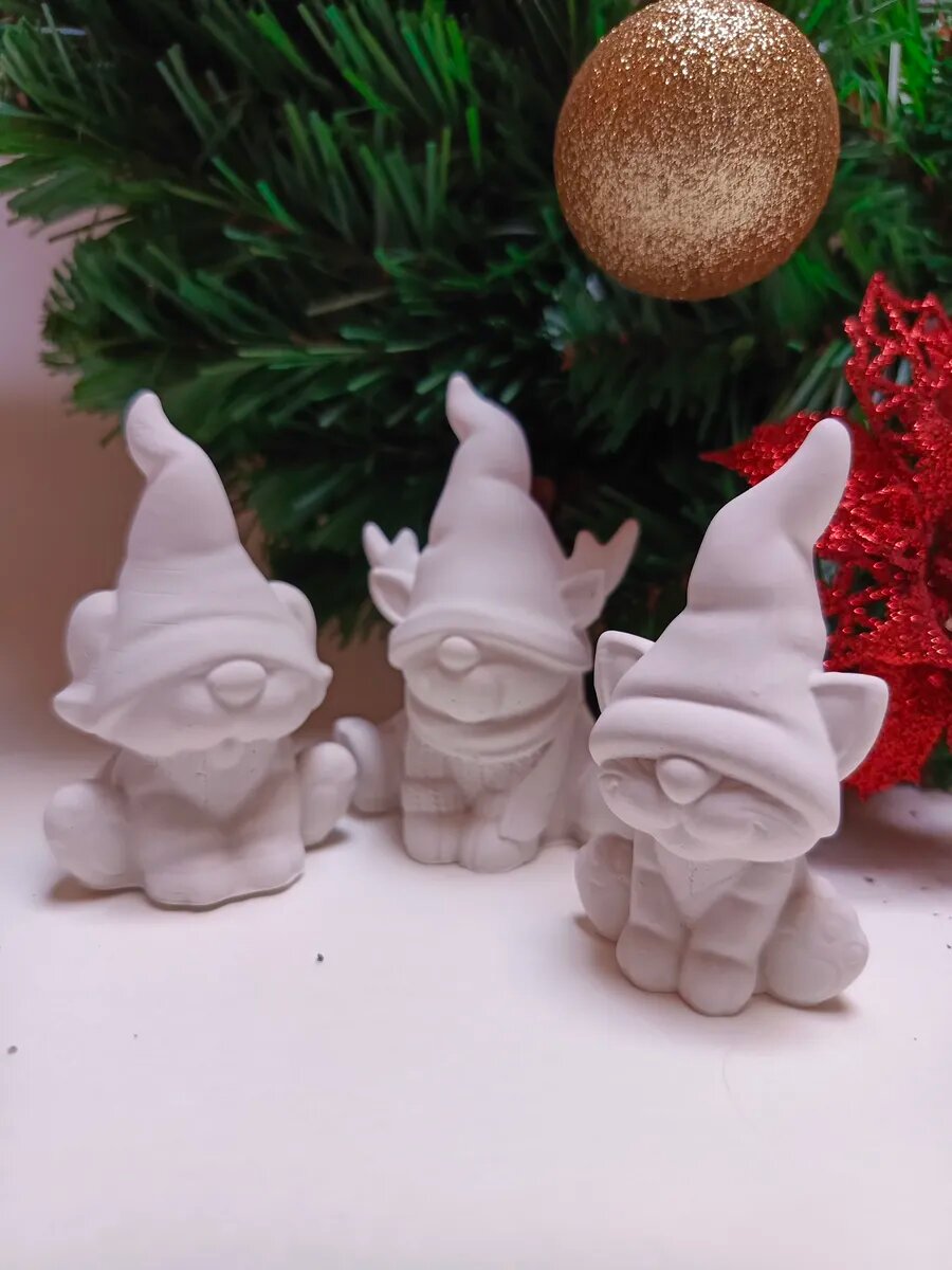 Статуэтки гномики зверята новый год