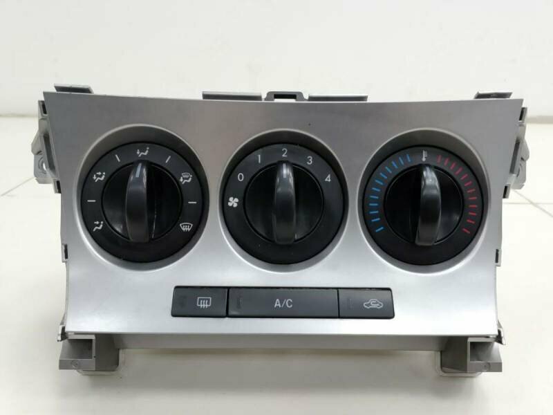 Блок управления климатической установкой Mazda 3 BL 2009-2013