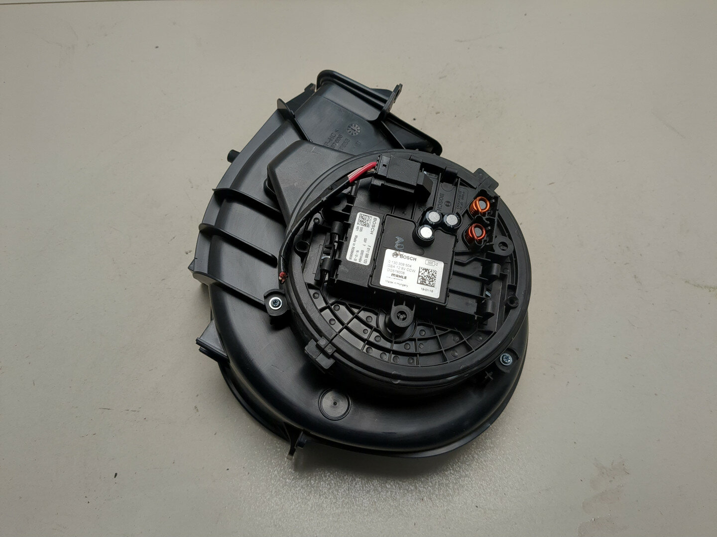 Двигатель отопителя (моторчик печки) Volvo XC90 Б/У