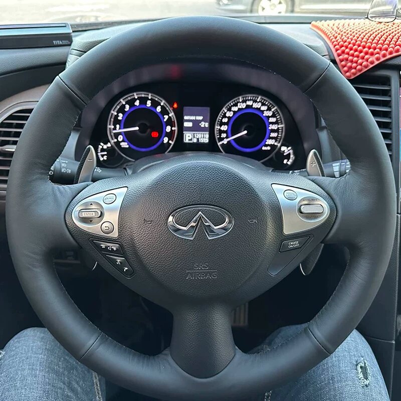 Чехол на руль для Infiniti FX35/ESQ, из натуральной кожи, сшитый вручную, полное покрытие, модификация интерьера.
