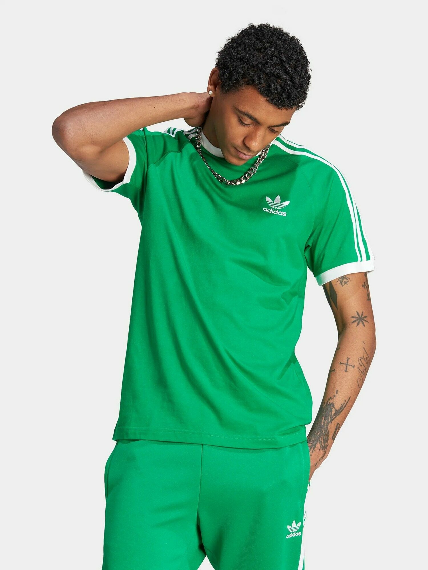 Футболка Classics 3-Stripes