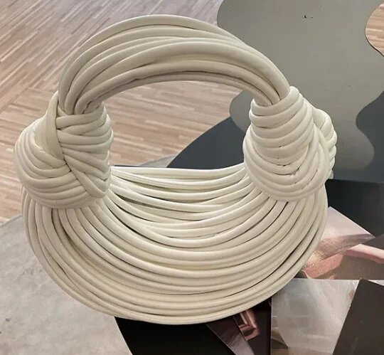 Сумочки для женщин 2025 Новый золотой дизайнер роскошный дизайнер бренд ручной дураки с лапшой, white, SKU00905